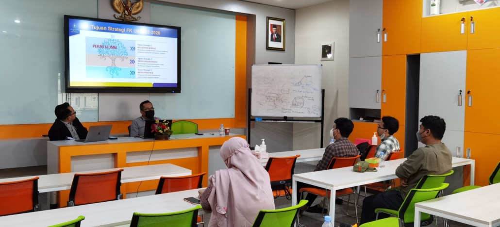 Sebelum Internship di Rumah Sakit, Calon Dokter FK UII diberi ...