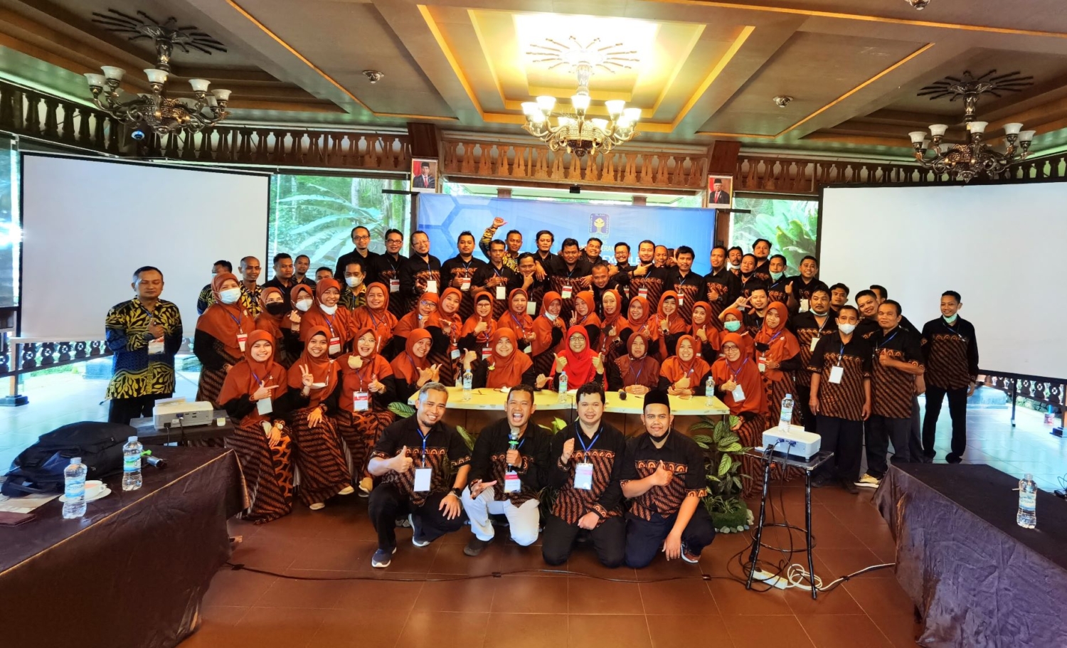 Pelatihan Service Excellent dan Etos Kerja Bagi Tendik FK UII ...