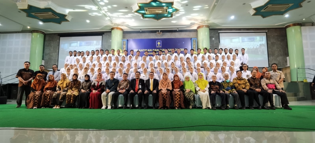 105 Dokter Baru Berikrar Membaktikan Diri untuk Kesehatan Masyarakat ...