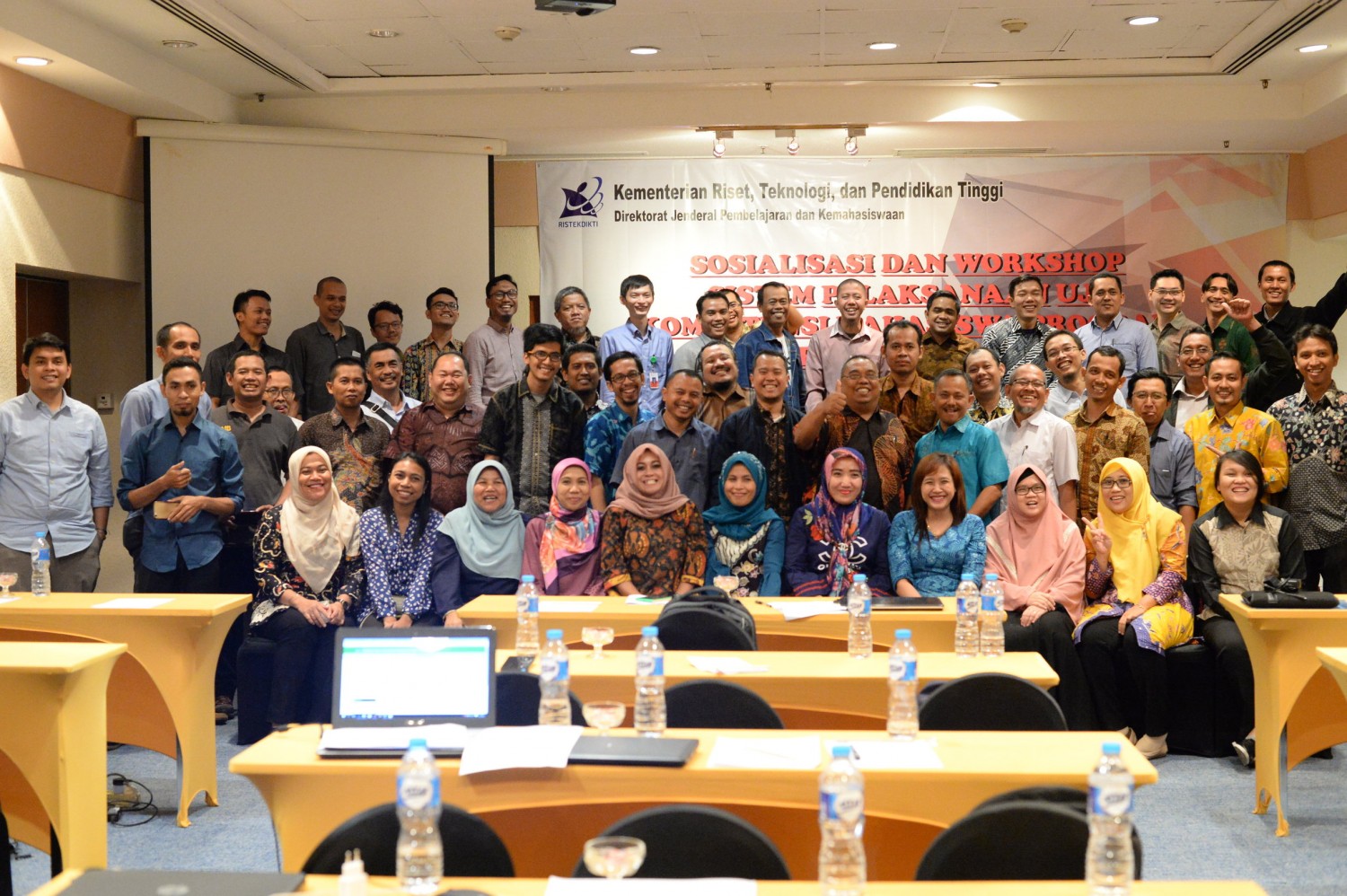 [:id]Operator PD DIKTI FK UII Ikuti Workshop Registrasi On Line di ...